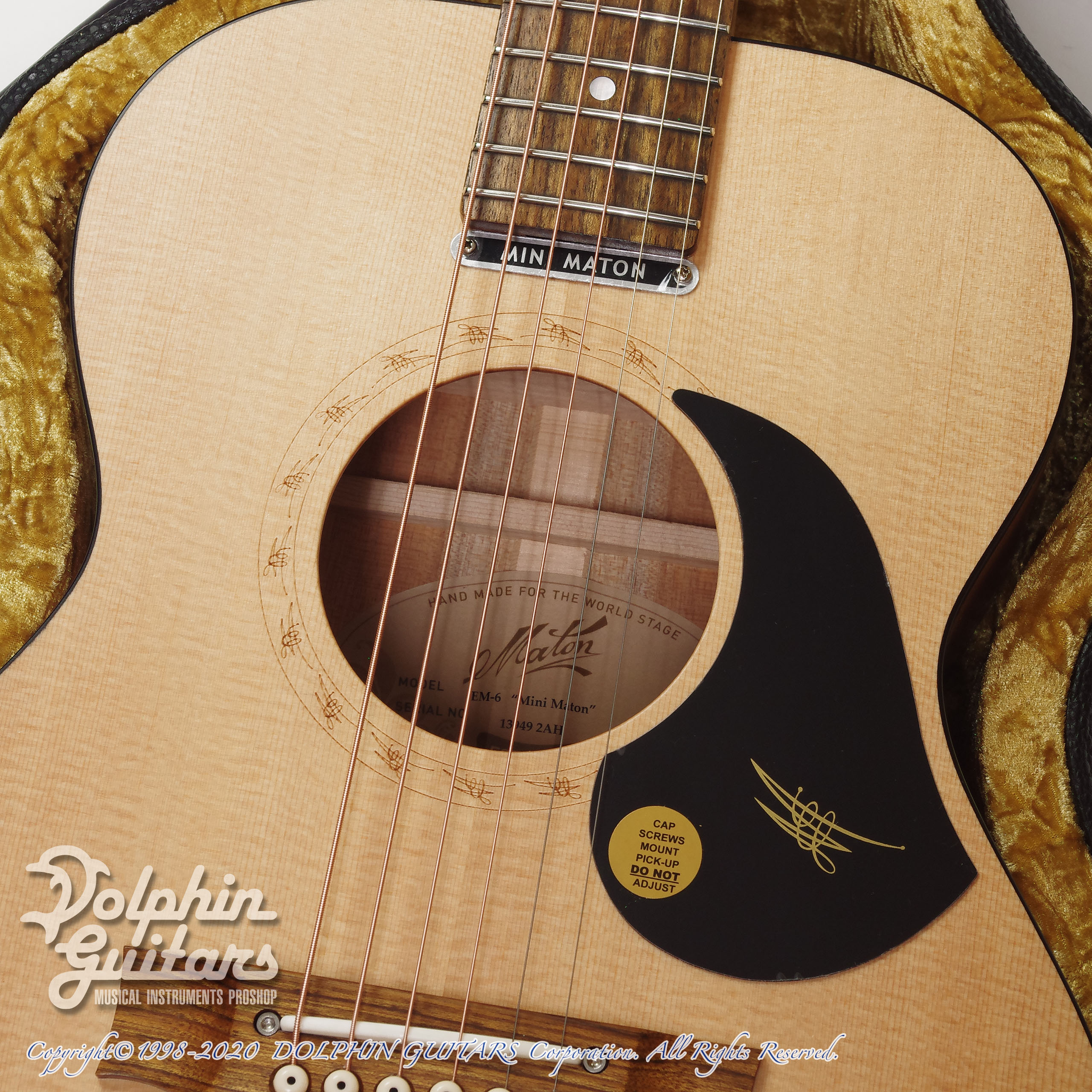 MATON EM6 (Mini Maton) - ドルフィンギターズ