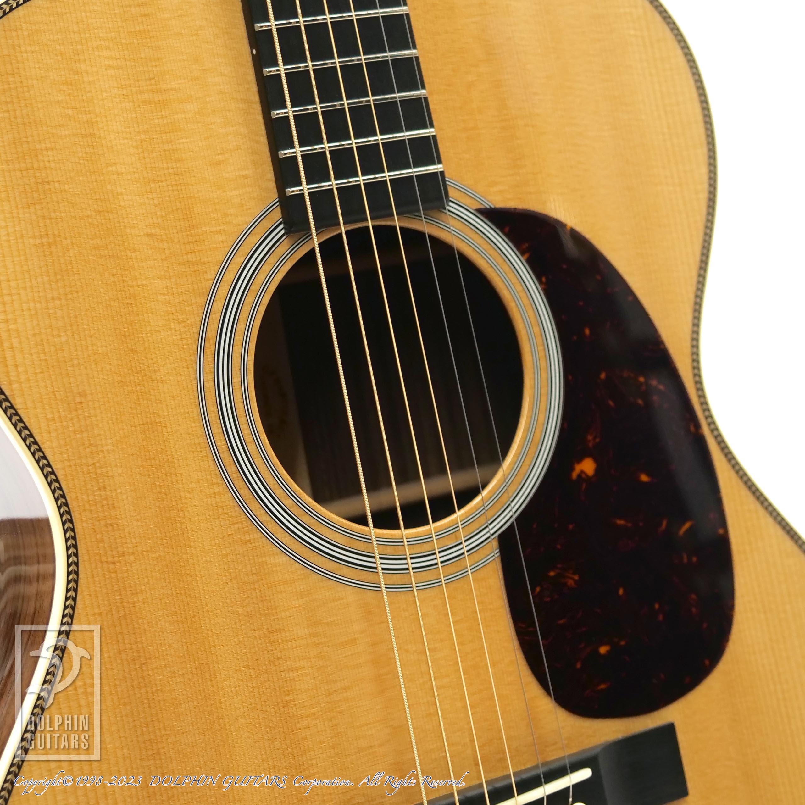 C.F.Martin CTM 000-28 Premium Sitka Spruce - ドルフィンギターズ