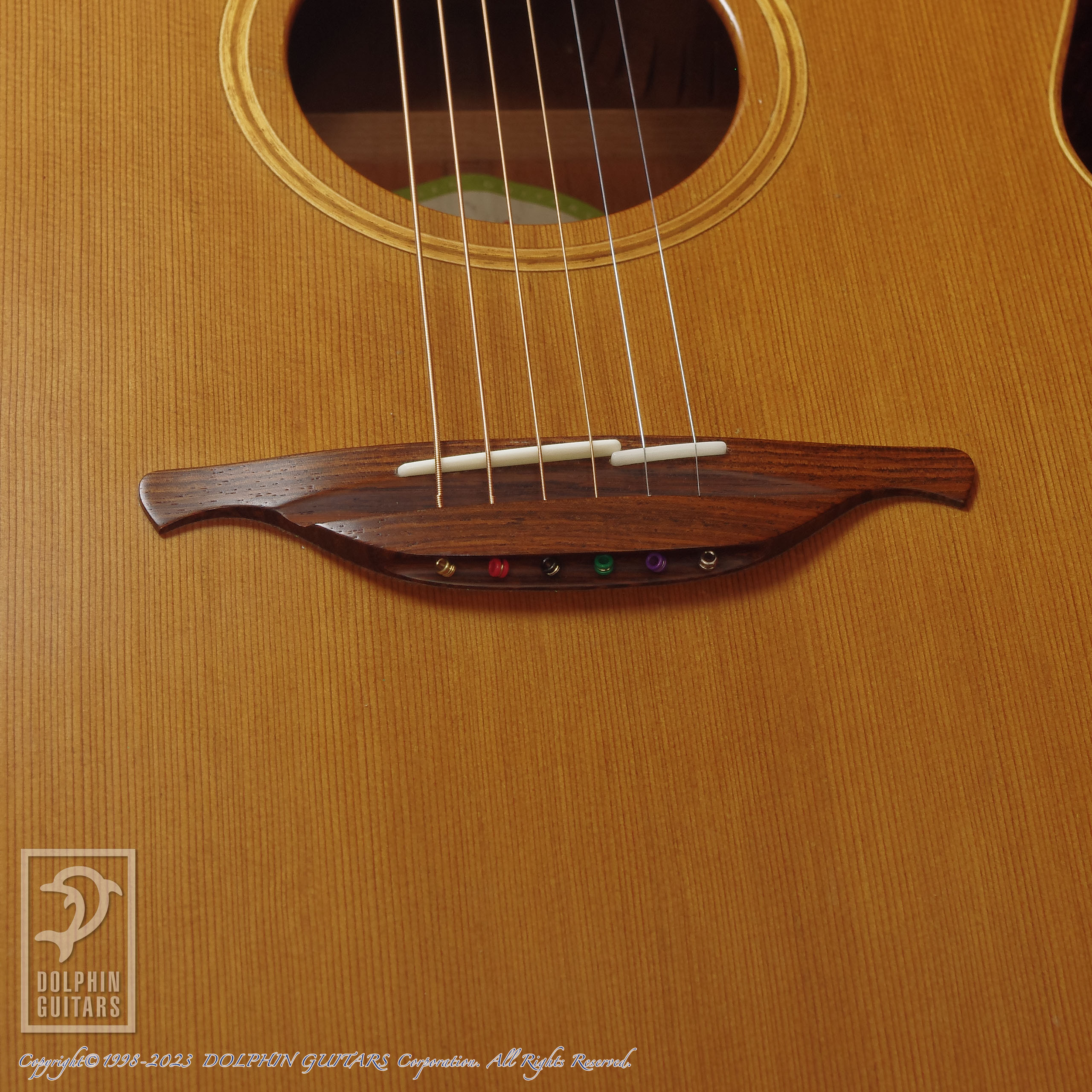 LOWDEN F-10C - ドルフィンギターズ