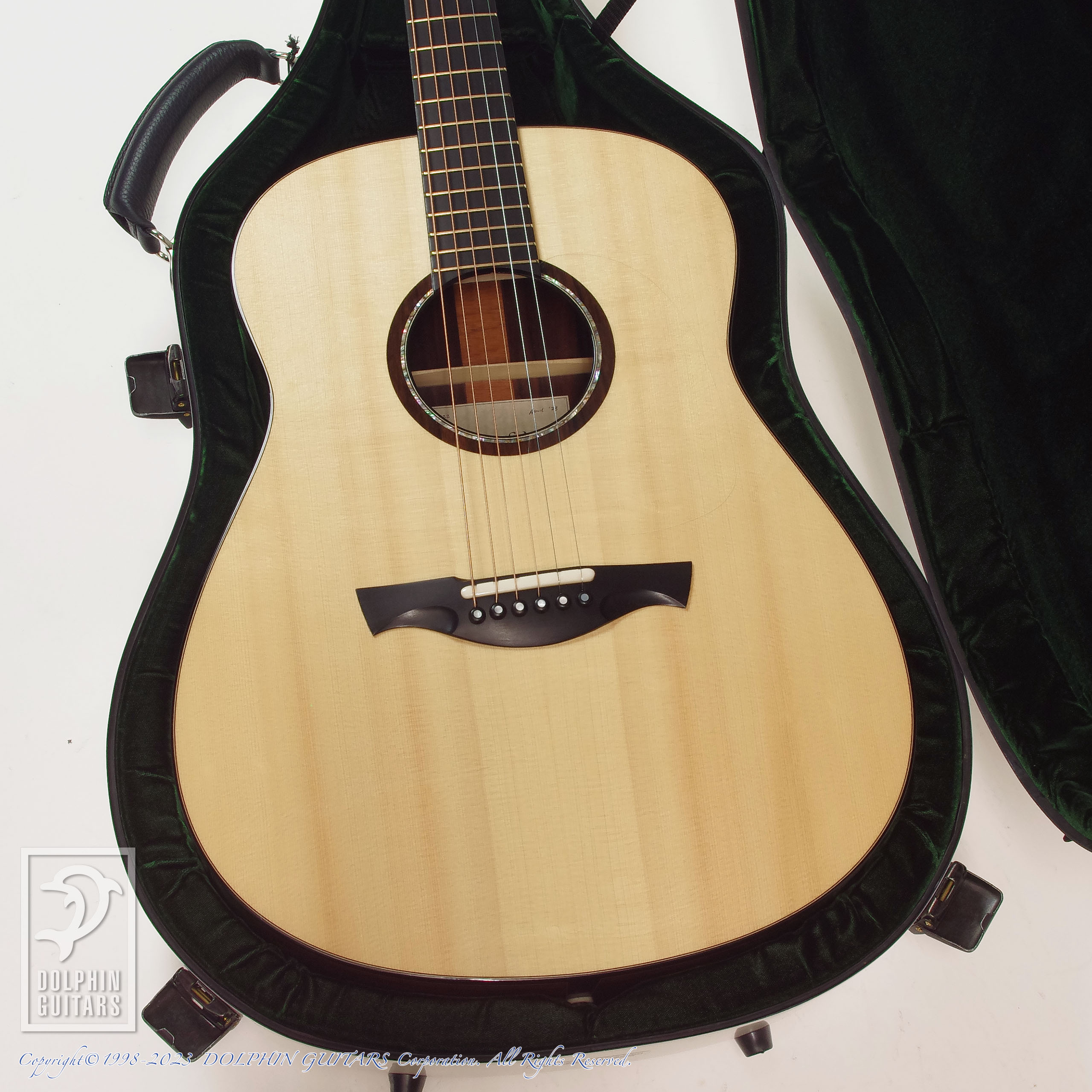 Casey Guitars Studio Dreadnought (Malaysian Blackwood) - ドルフィンギターズ