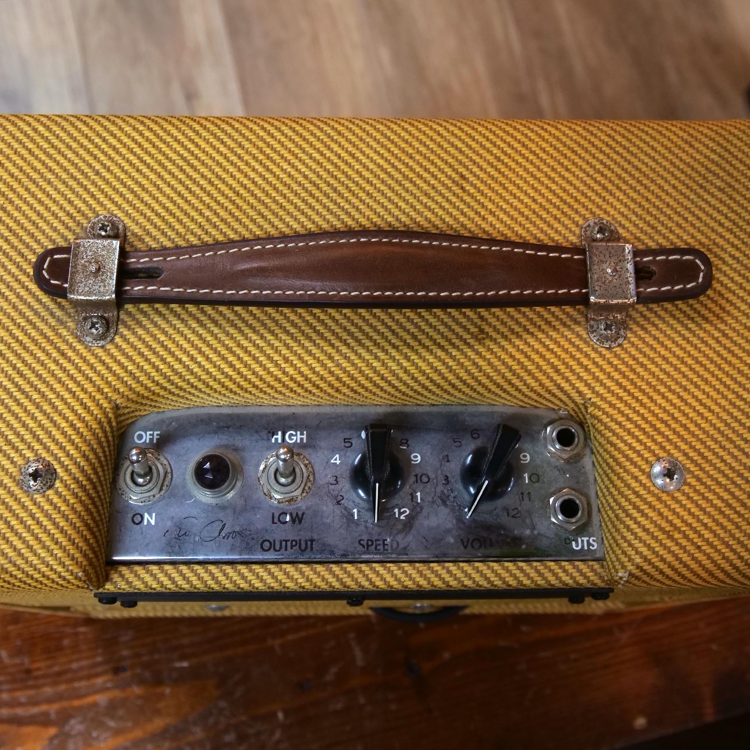 FENDER EC Vibro Champ - ドルフィンギターズ