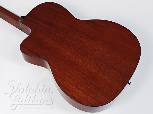 COLLINGS 000-1E Cutaway - ドルフィンギターズ