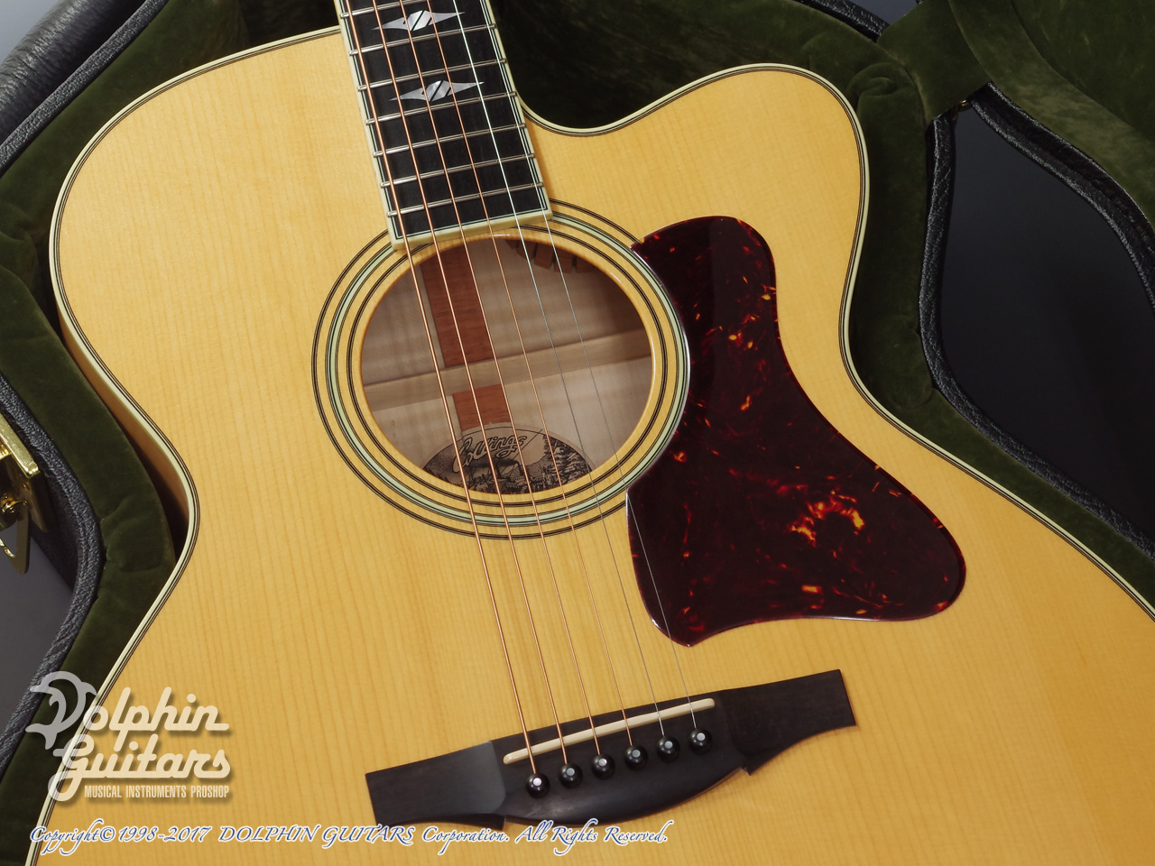 COLLINGS SJ A Cutaway (Adirondack & Flamed Maple) - ドルフィンギターズ