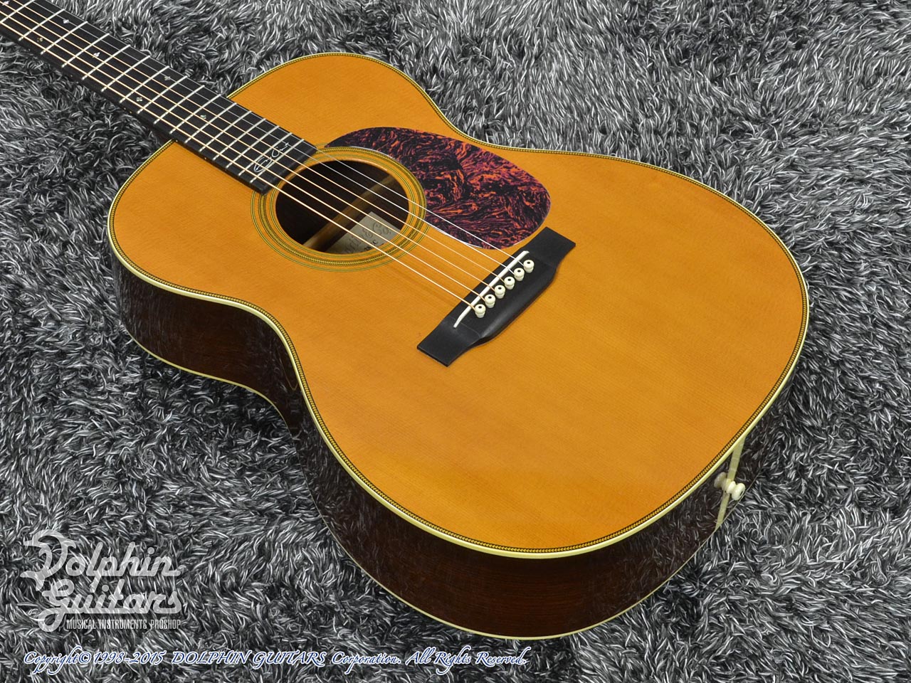 C.F.Martin 000-28EC - ドルフィンギターズ