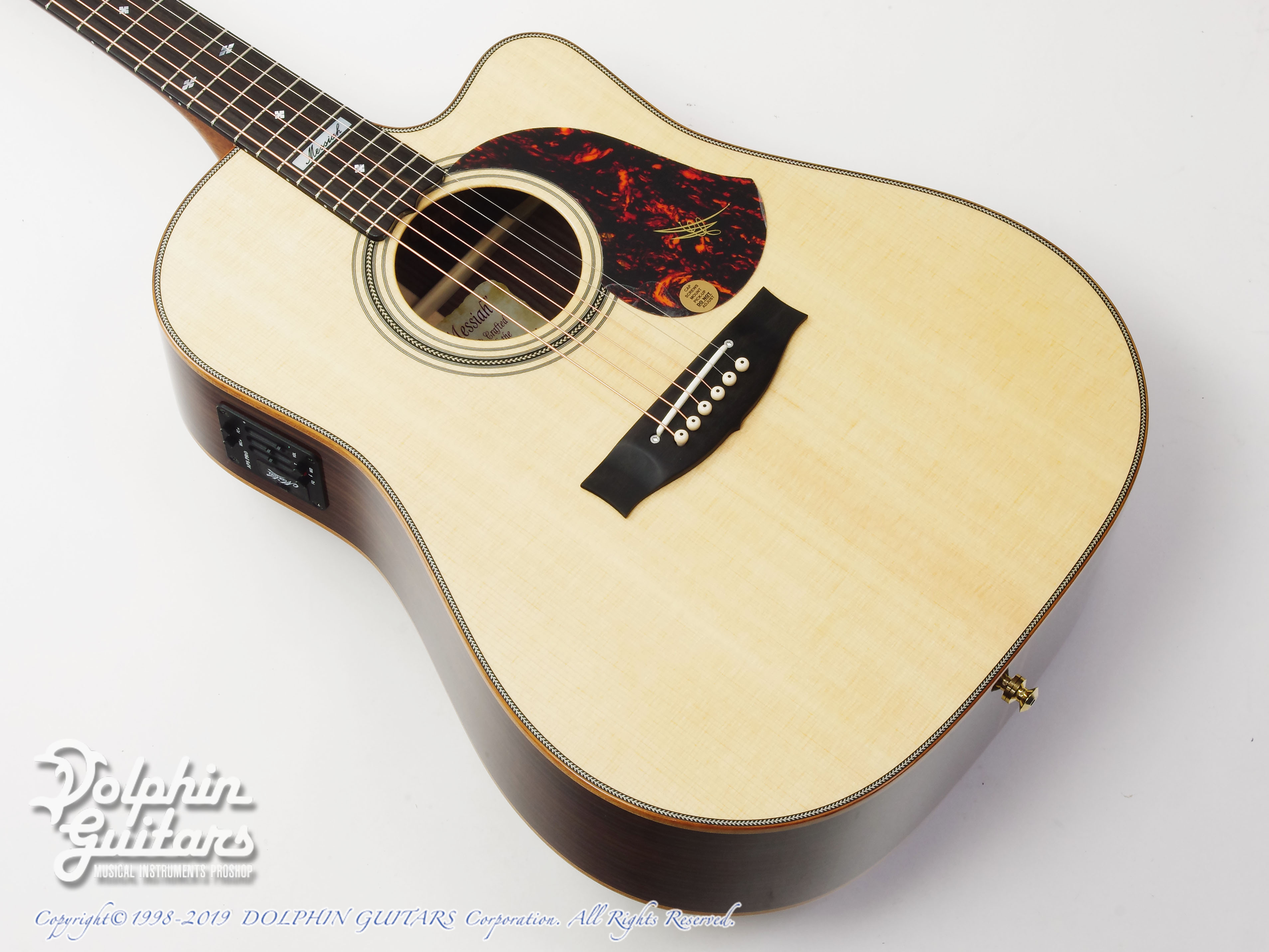 MATON EM100C-Messiah (Dreadnought Cutaway) - ドルフィンギターズ