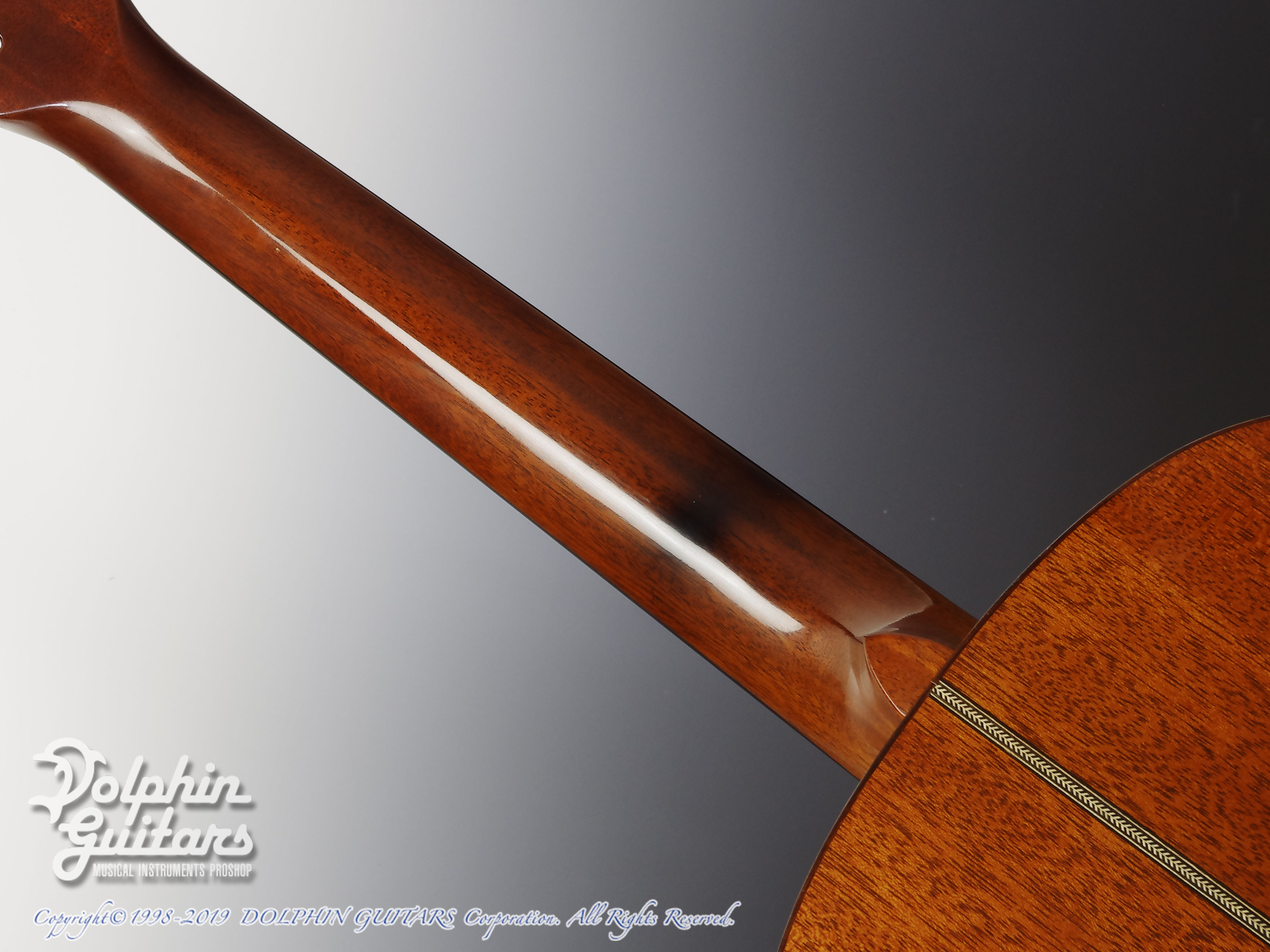 C.F.Martin CTM 000 (All Mahogany) - ドルフィンギターズ